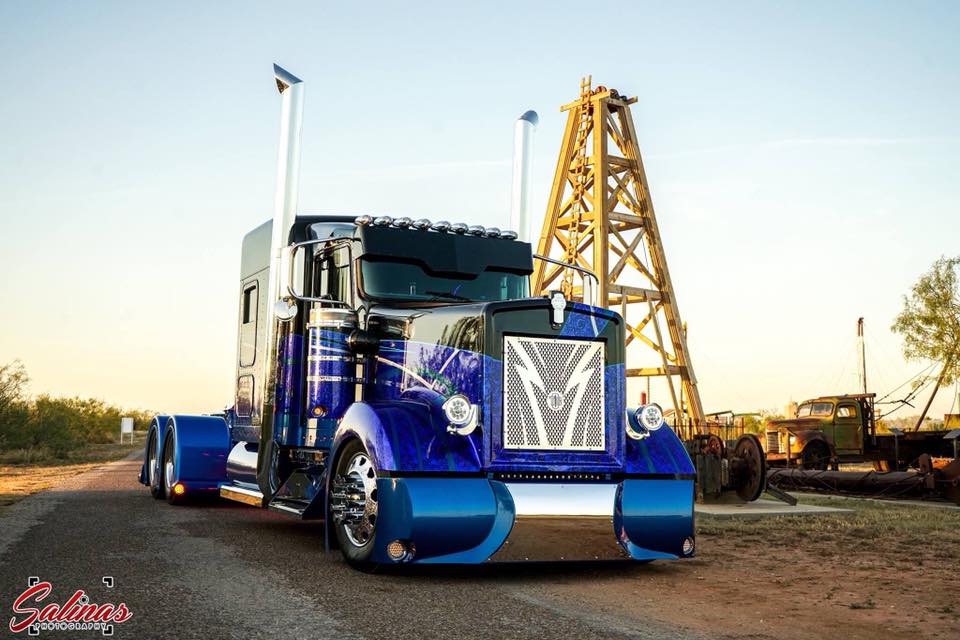 GISMETEO: В Америке представлен мощный тюнингованный грузовой тягач ...